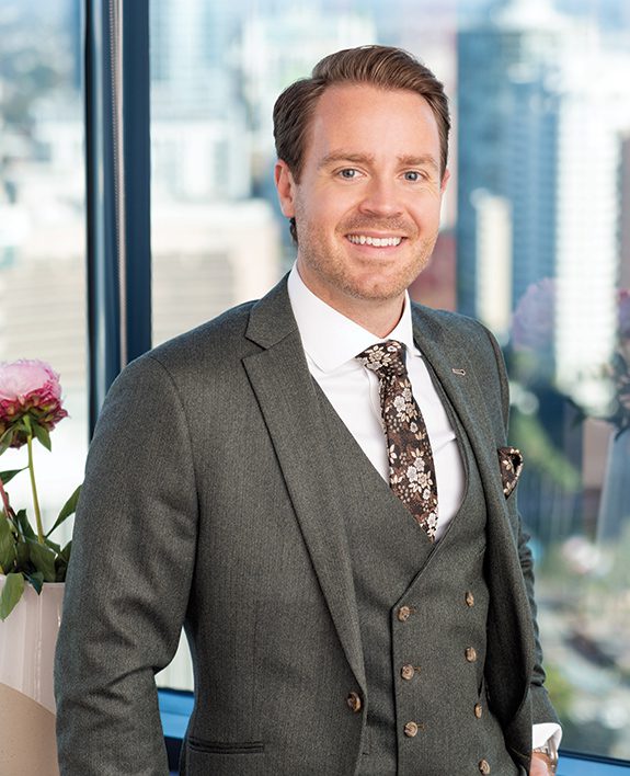 Meet Our Wealth Advisors and Team | Halbert Hargrove